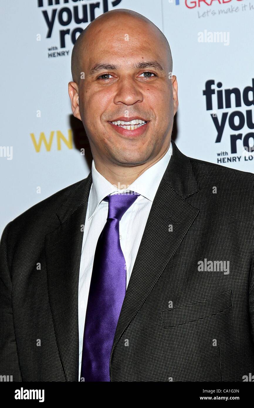 Cory Booker at arrivals for FINDING YOUR ROOTS Premiere Screening ...