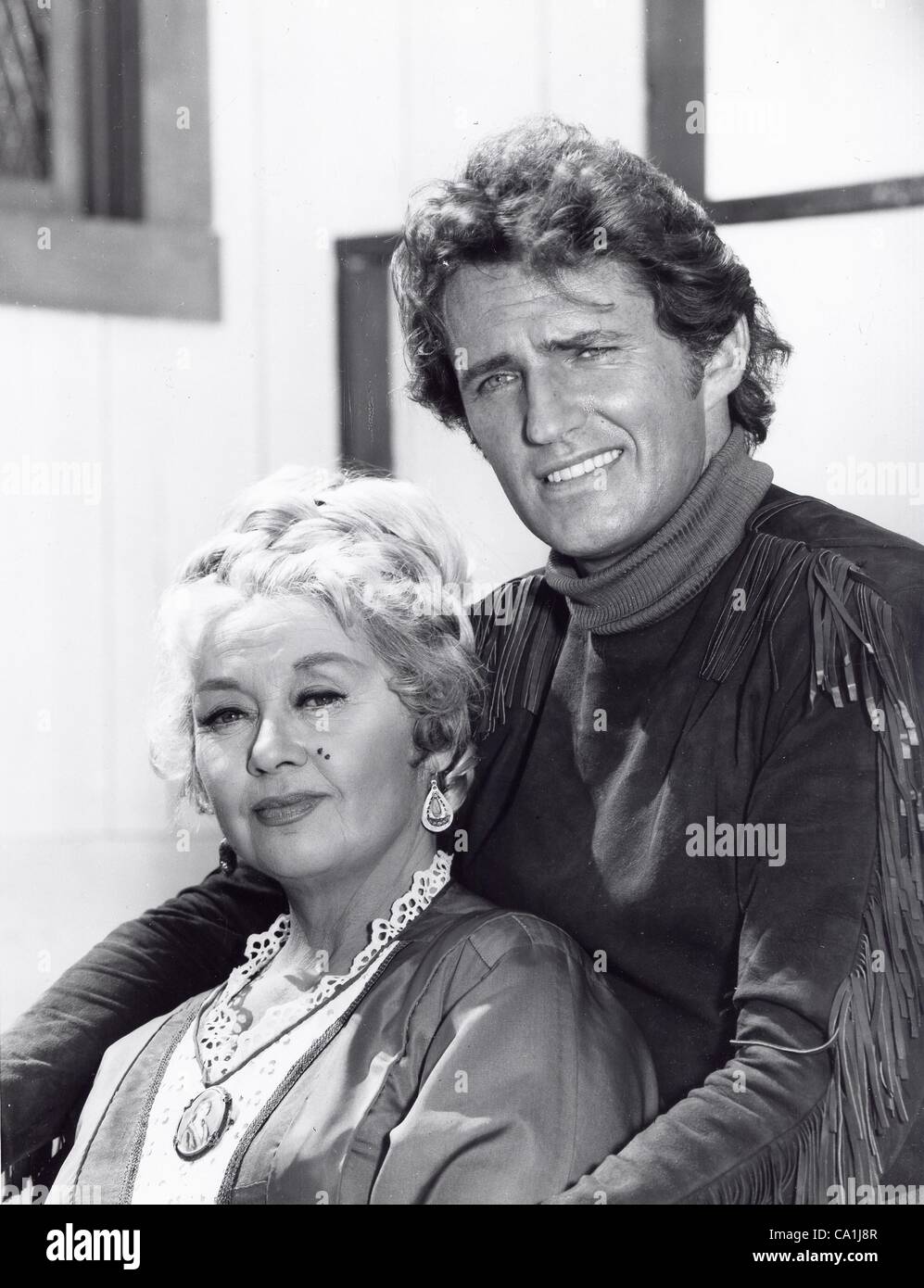 Joan Blondell Here Come The Brides