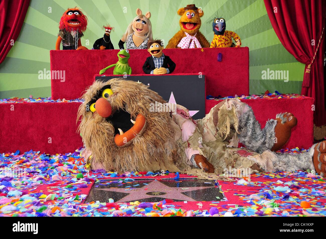The muppets star ceremony hi-res stock photography and images - Alamy