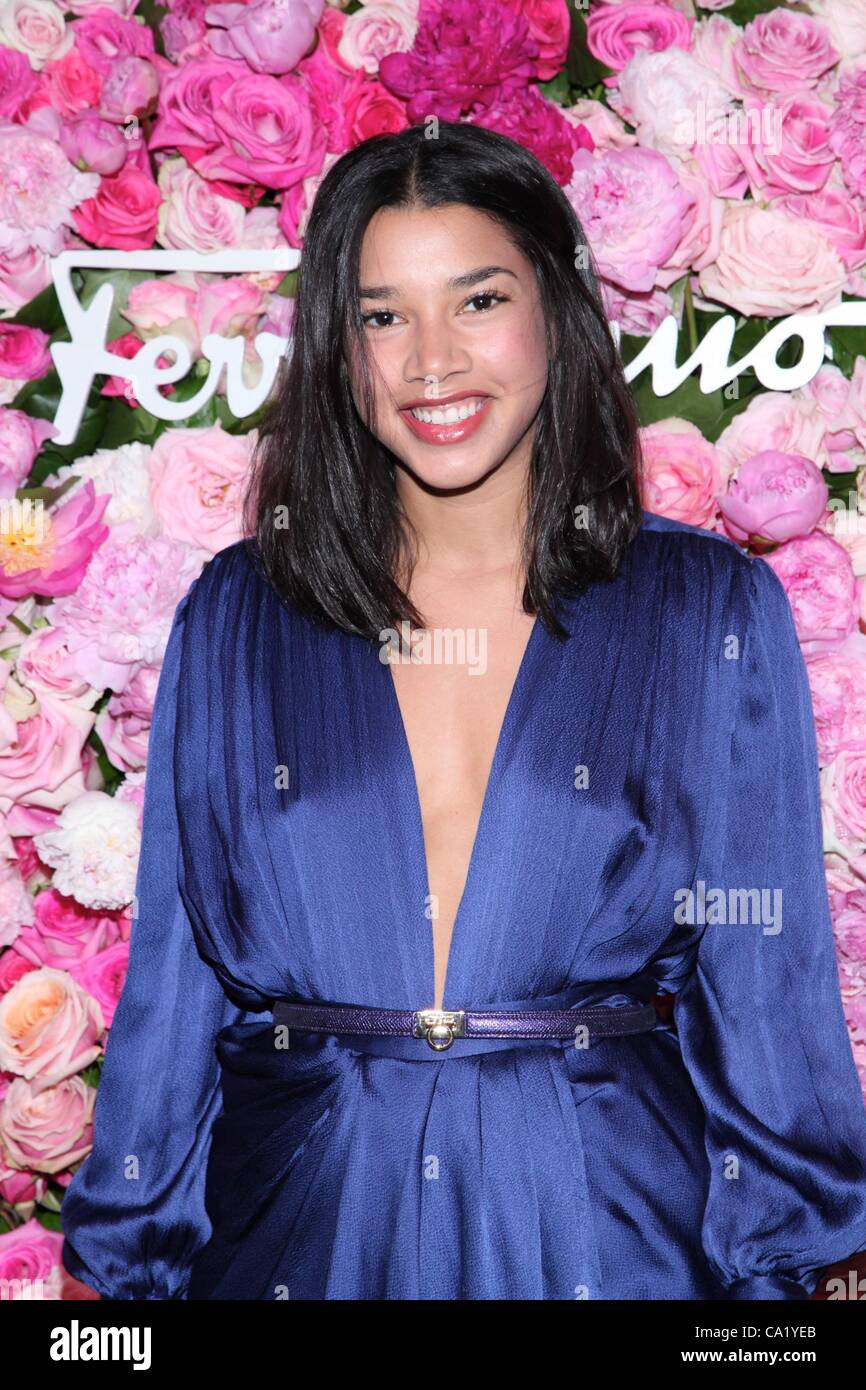 Hannah Bronfman at arrivals for Salvatore Ferragamo Signorina Fragrance ...