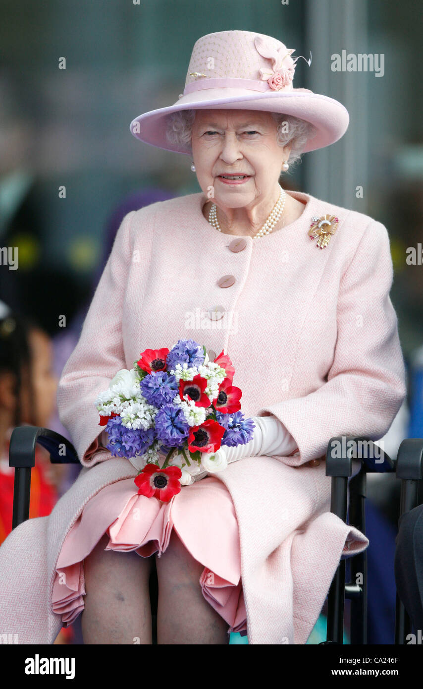 QUEEN ELIZABETH II MANCHESTER EYE HOSPITAL 23 March 2012 MANCHESTER EYE ...