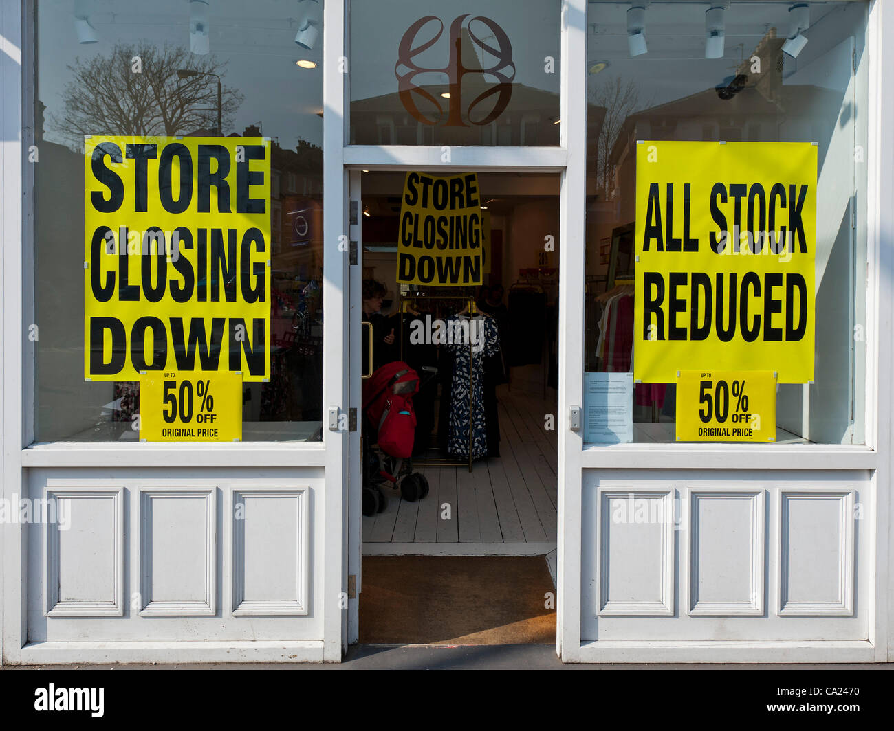 Shops closing down london hi-res stock photography and images - Alamy