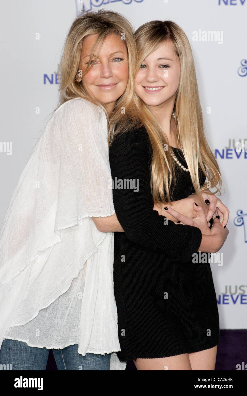 Feb. 8, 2011 - Los Angeles, California, U.S - Actress HEATHER LOCKLEAR ...