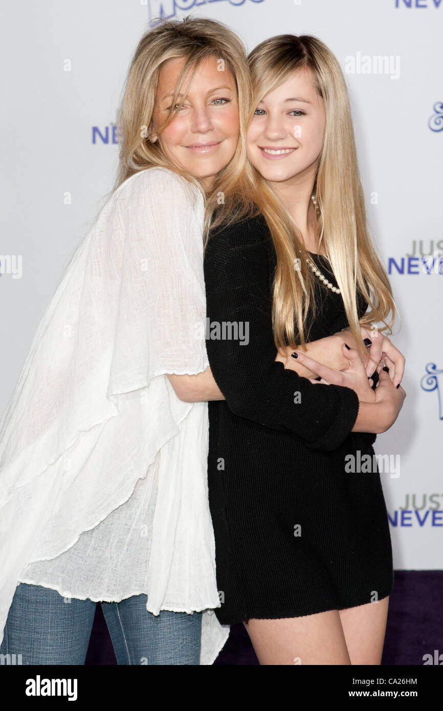 Feb. 8, 2011 - Los Angeles, California, U.S - Actress HEATHER LOCKLEAR ...