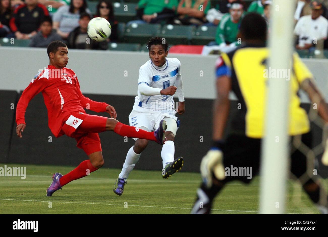 March 23, 2012 - Los Angeles, California, U.S. - Honduras' Ever ...
