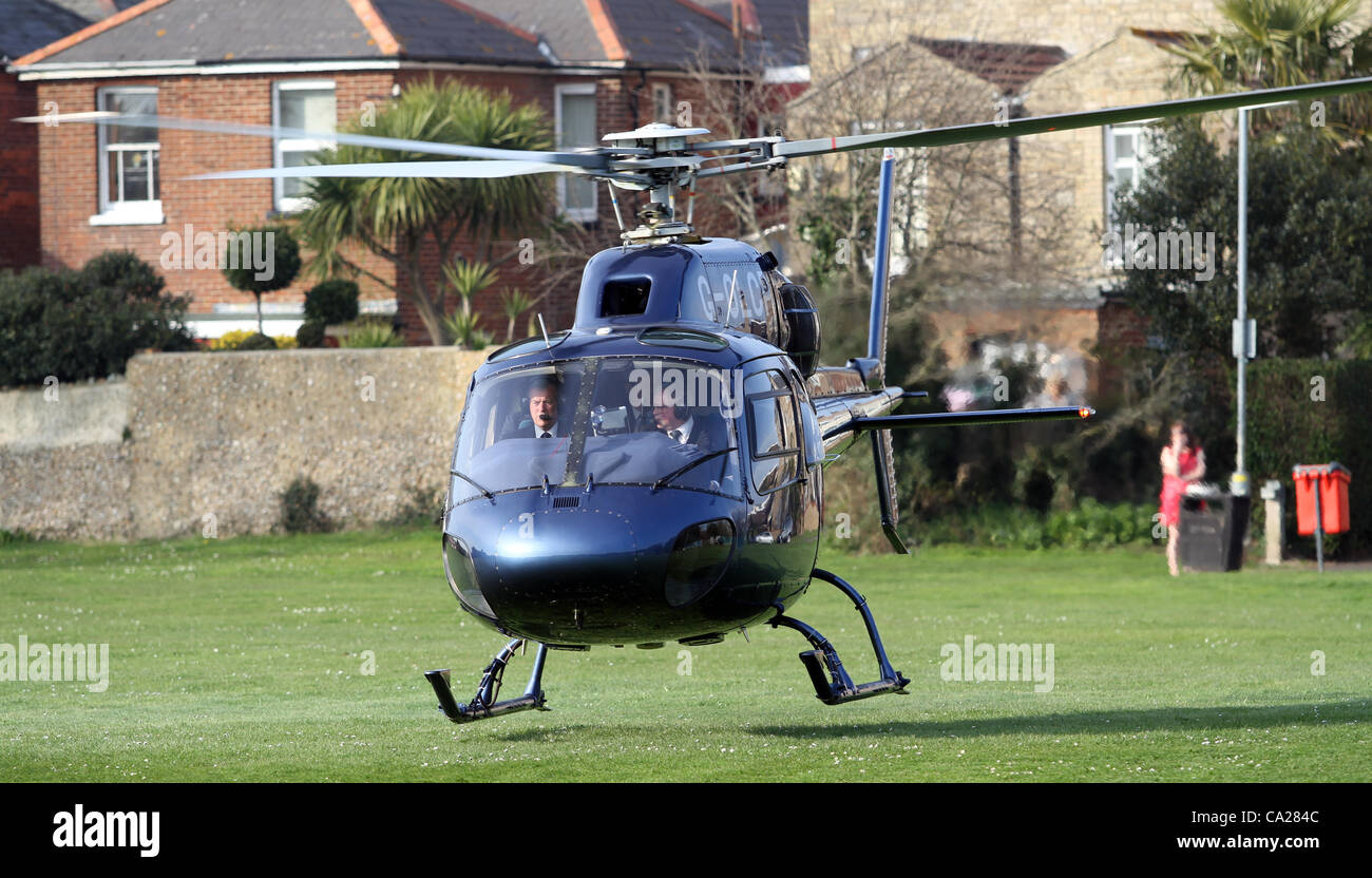 Prince edward royal helicopter hi-res stock photography and images - Alamy