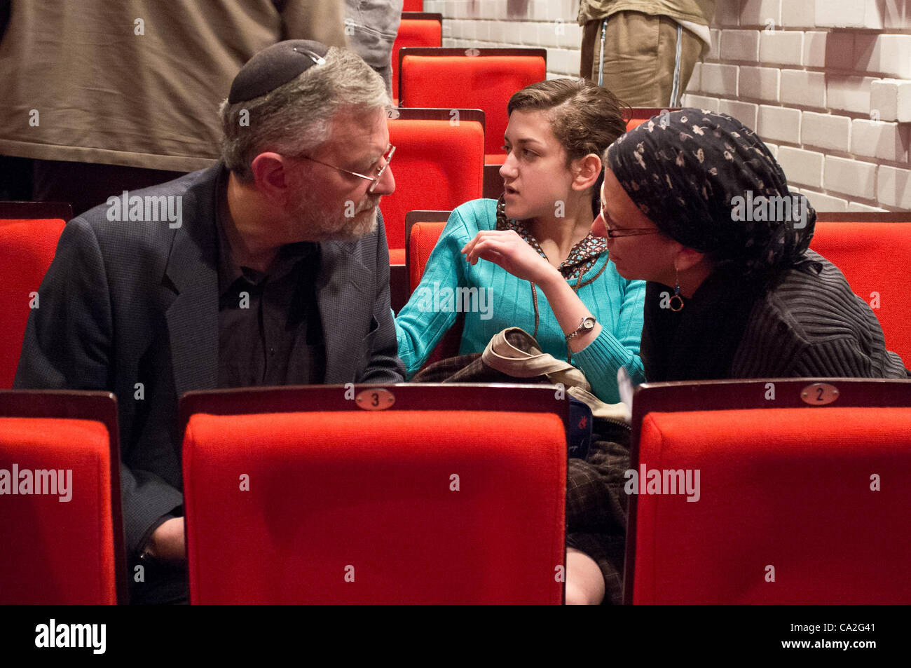 Frimet (R) and Arnold (L) Roth, parents of Malki Roth and founders of ...