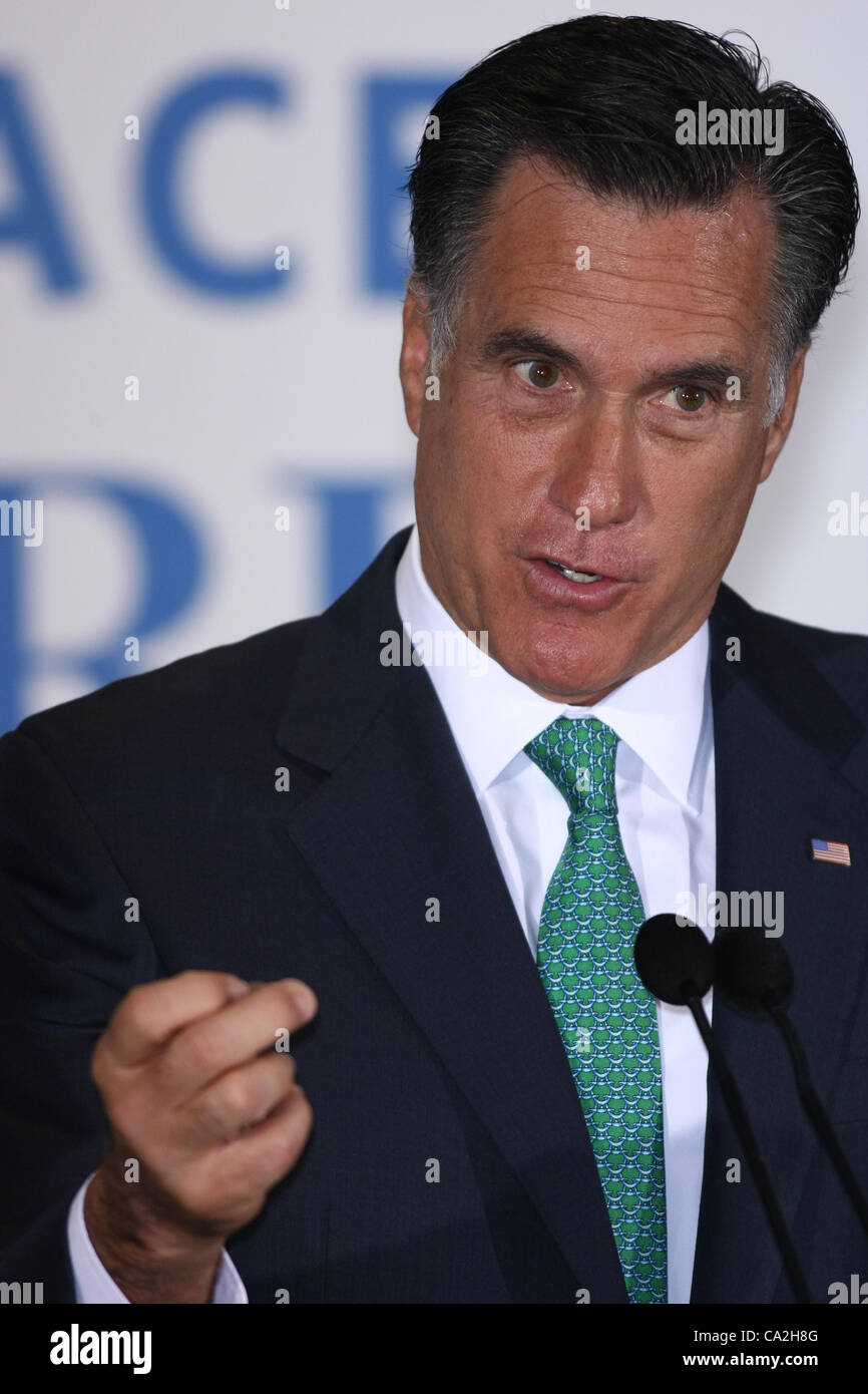 MITT ROMNEY MITT ROMNEY CAMPAIGN EVENT SAN DEIGO CALIFORNIA USA 26 ...