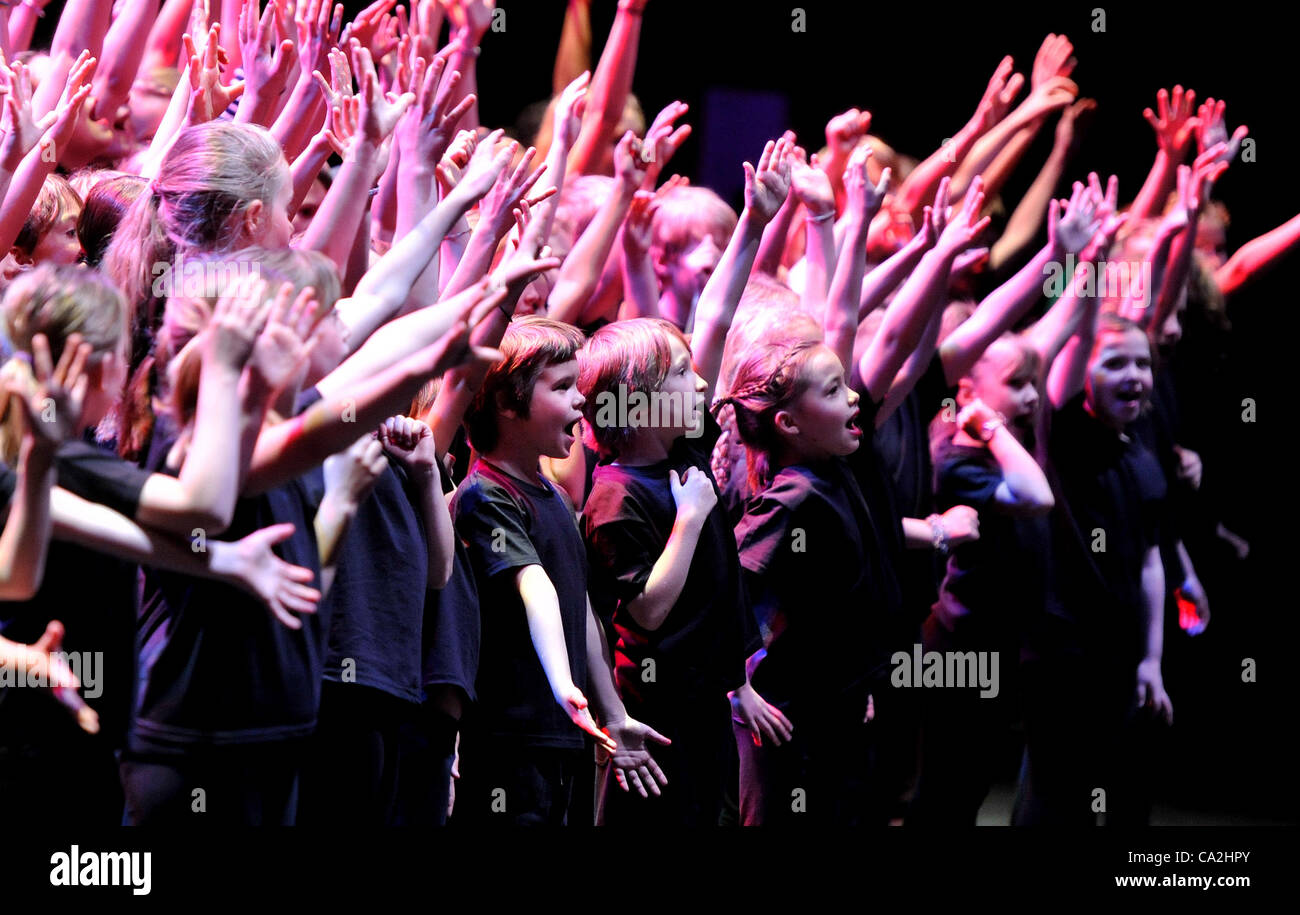 Quincentennial celebrations: Lewes Old Grammar School students perform ...