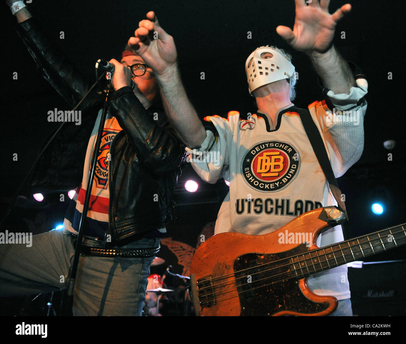 Hanson brothers hi-res stock photography and images - Alamy