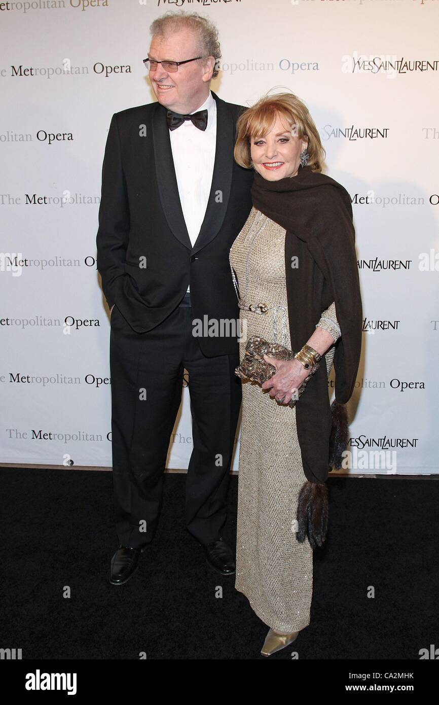 Howard Stringer, Barbara Walters at arrivals for Metropolitan Opera ...