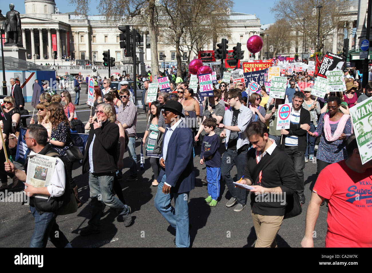 Nut strike 2012 hi-res stock photography and images - Alamy