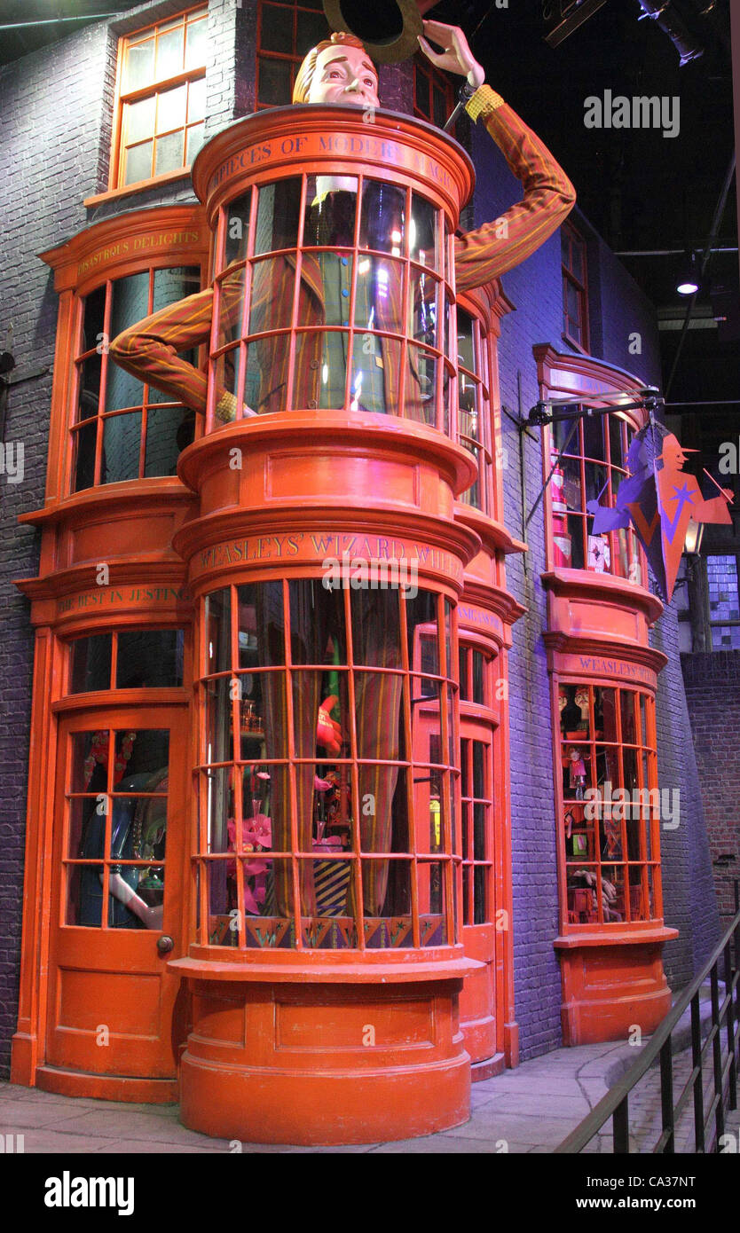 Leavesden, Herts - 'Warners Bros Studio Tour - The Making of Harry ...