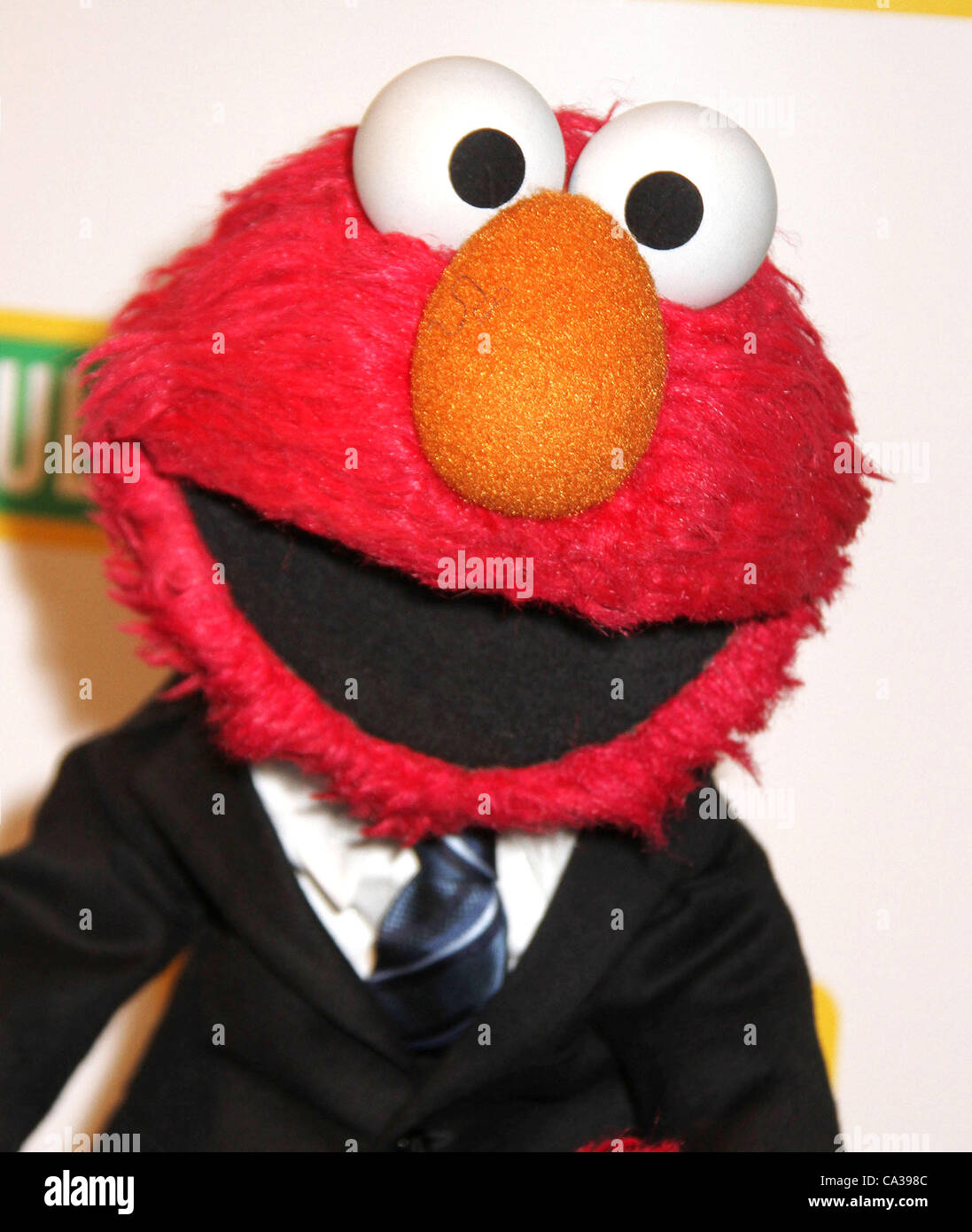 Annual benefit gala hi-res stock photography and images - Alamy