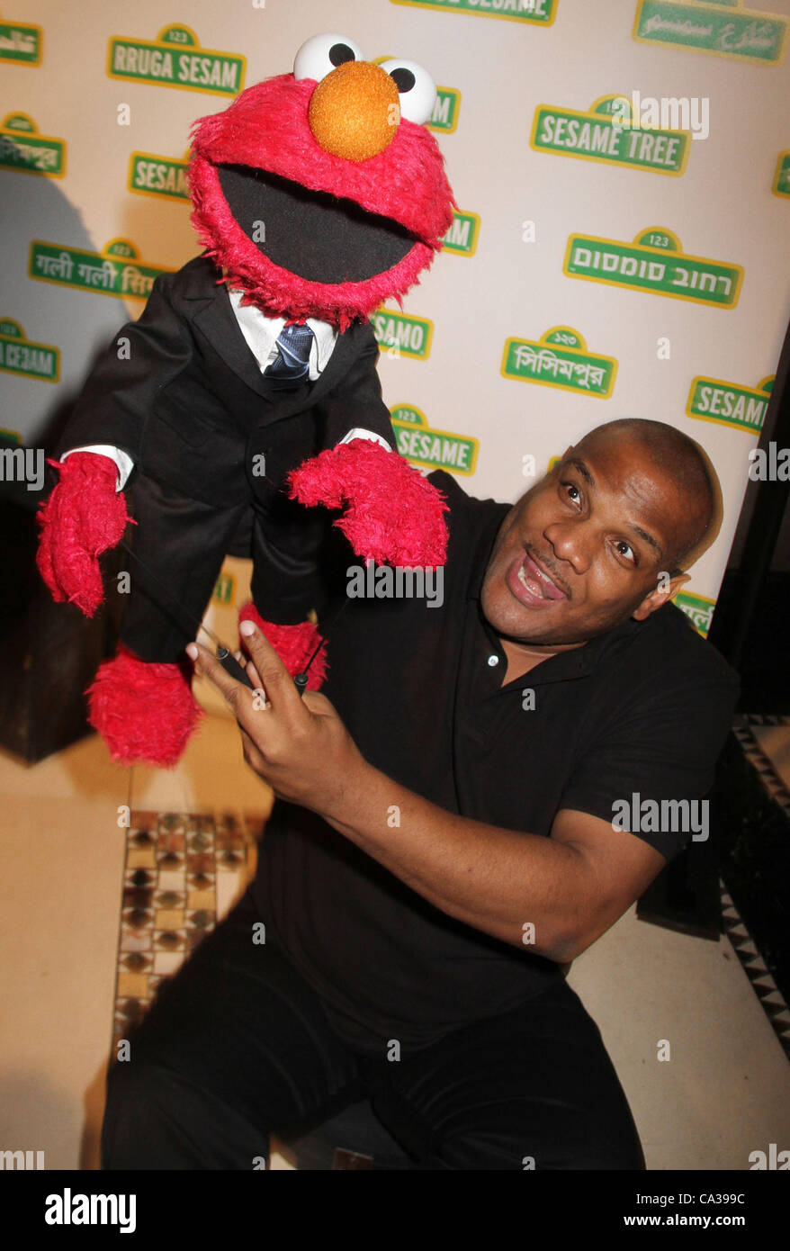 Kevin Clash Boyfriend