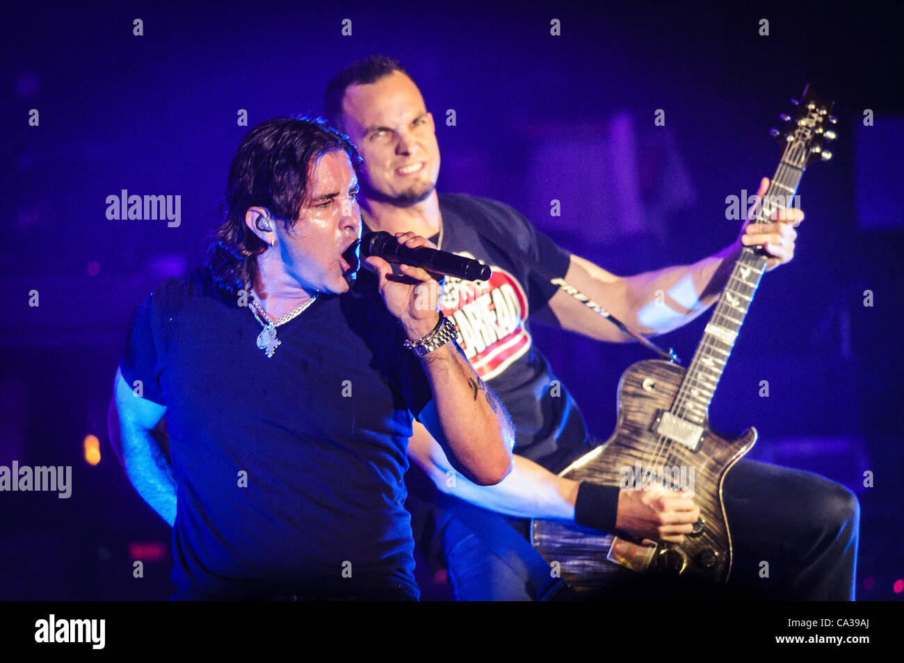 Mark tremonti creed hi-res stock photography and images - Alamy