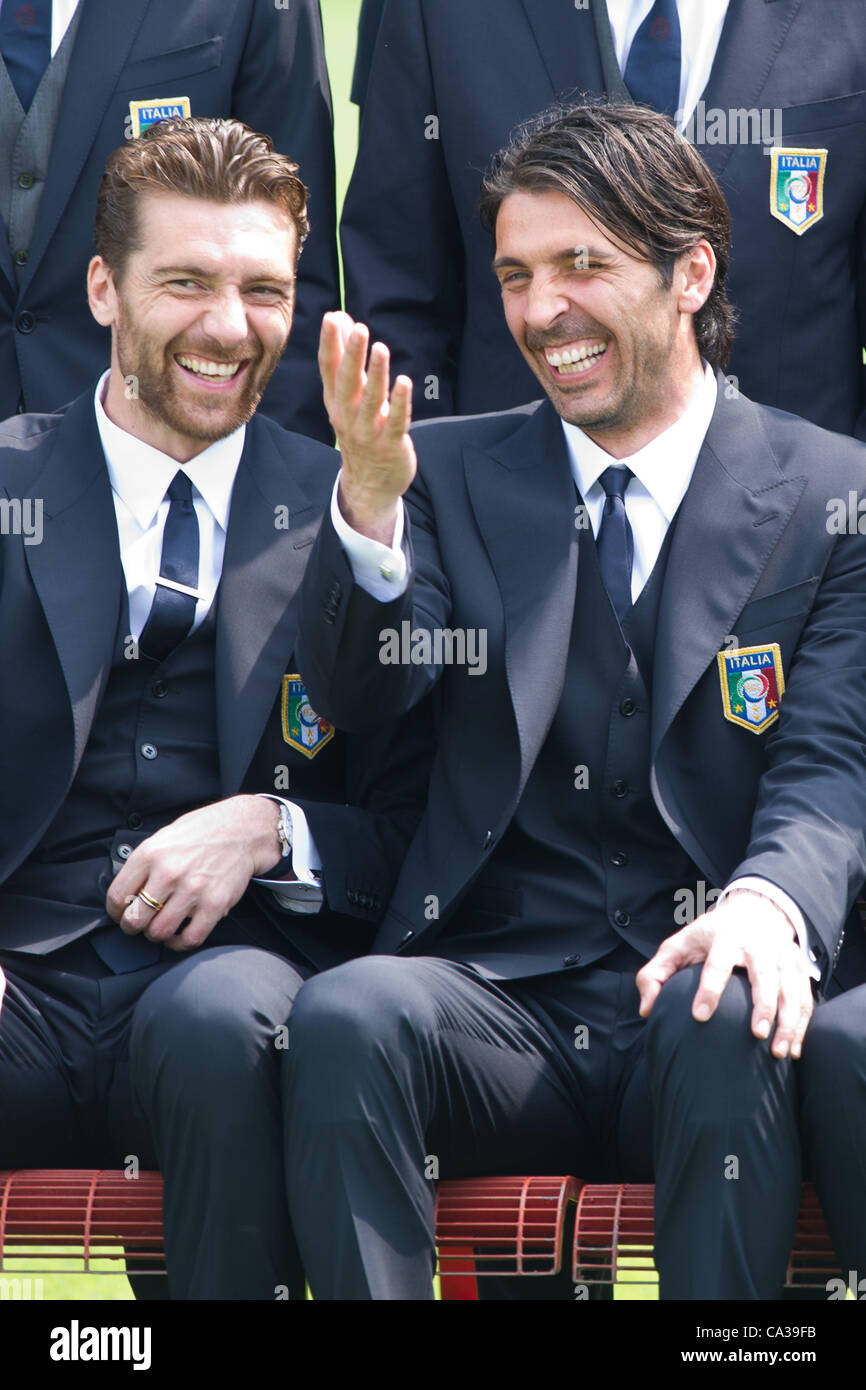 (L-R) Morgan De Sanctis, Gianluigi Buffon (ITA), MAY 30, 2012 ...
