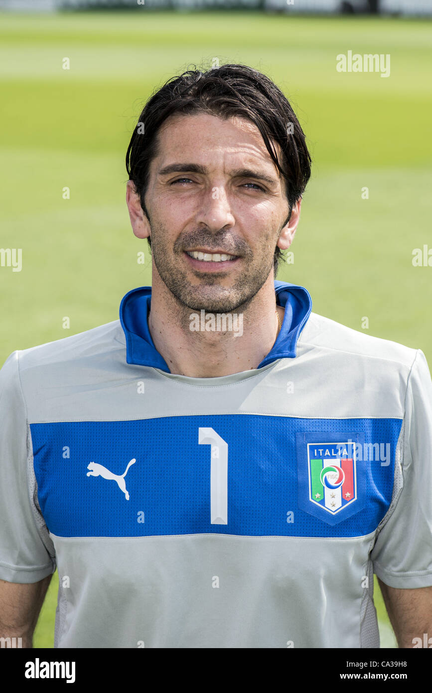 Gianluigi buffon portrait hi-res stock photography and images - Alamy