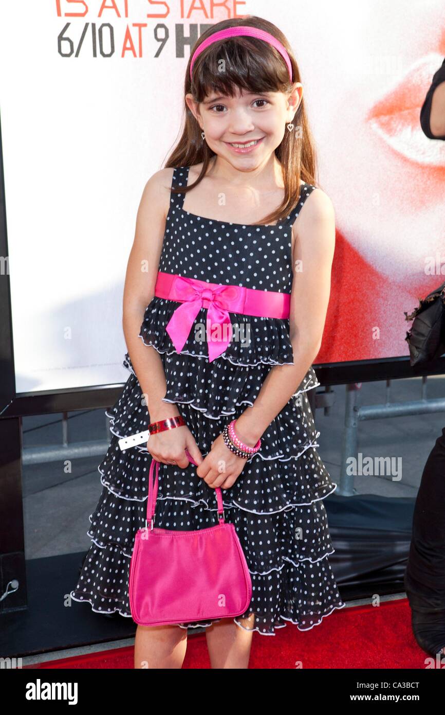 Chloe Noelle at arrivals for TRUE BLOOD Season 5 Premiere, Cinerama ...