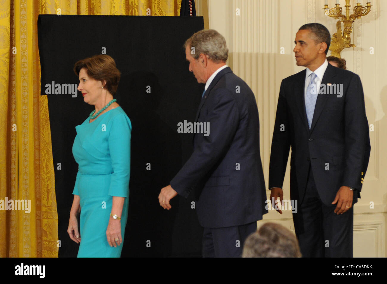 Laura bush first lady portrait hi-res stock photography and images - Alamy