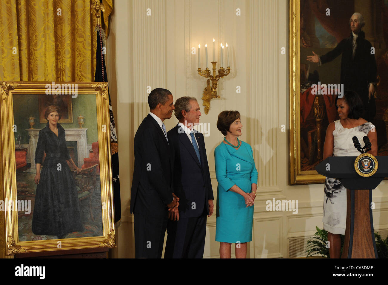 Laura bush first lady portrait hi-res stock photography and images - Alamy