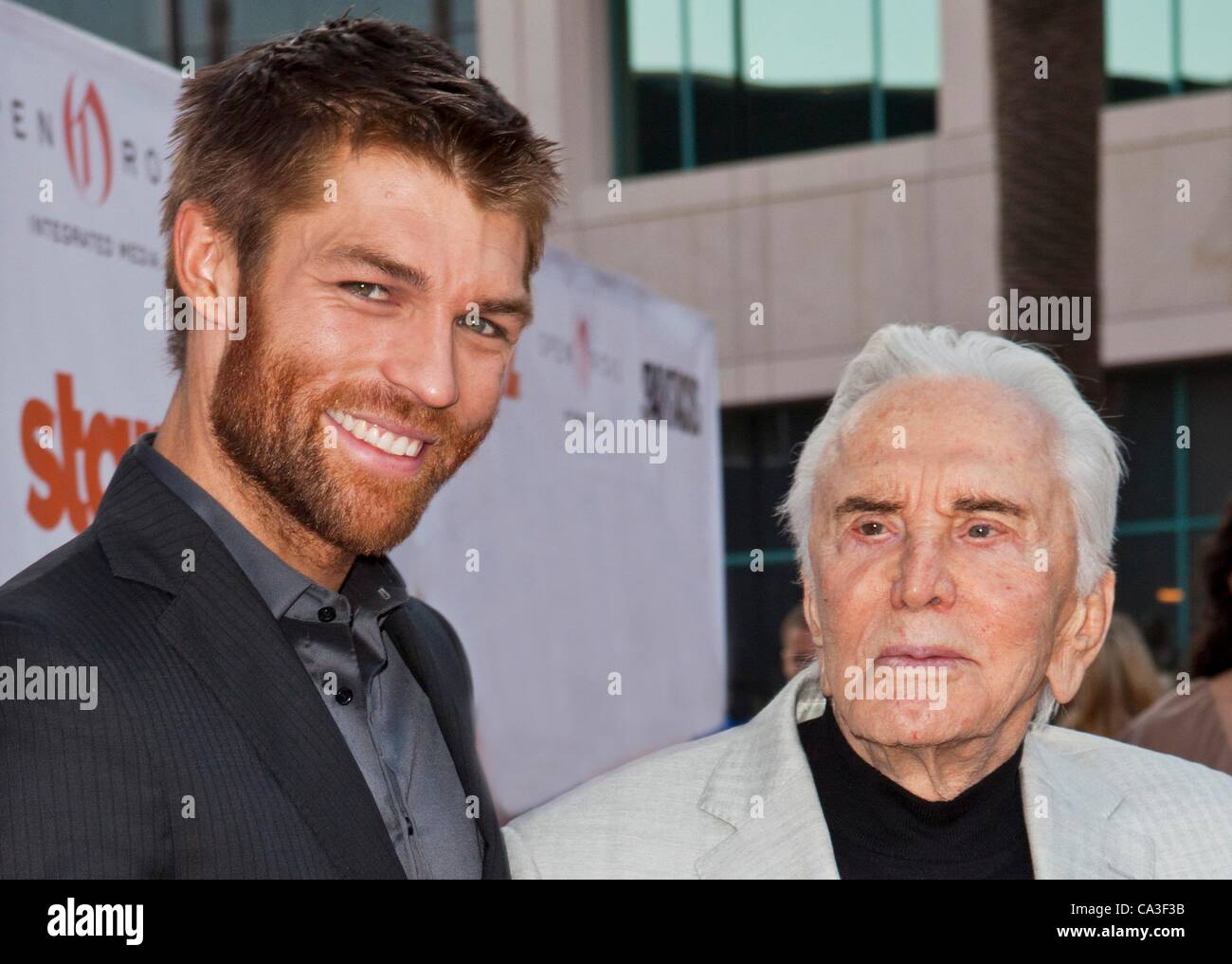 Kirk Douglas, Liam McIntyre in attendance for ATAS Panel Discussion on ...