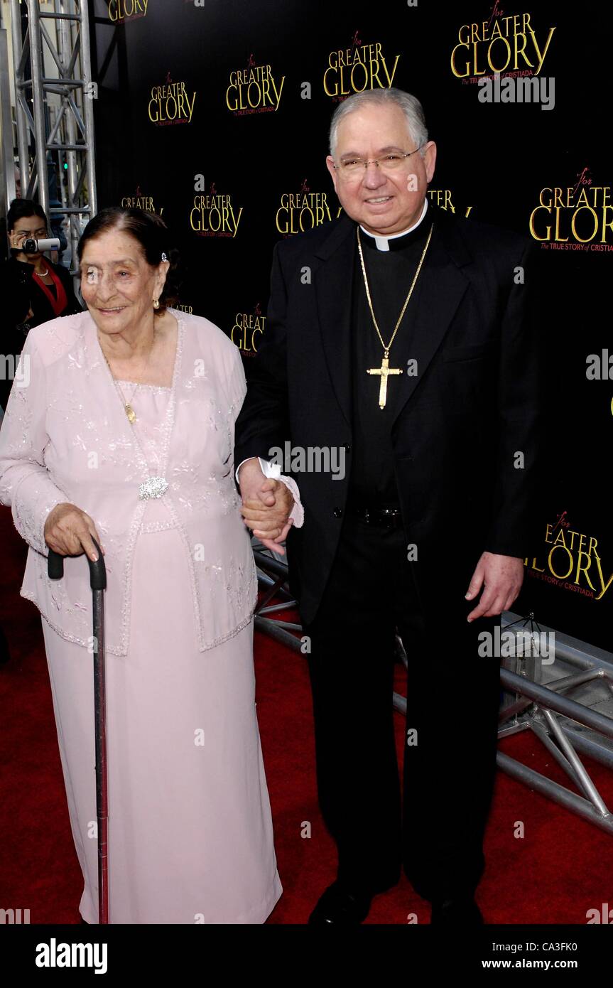 Maria Meza, Archbishop Gomez at arrivals for FOR GREATER GLORY Premiere ...