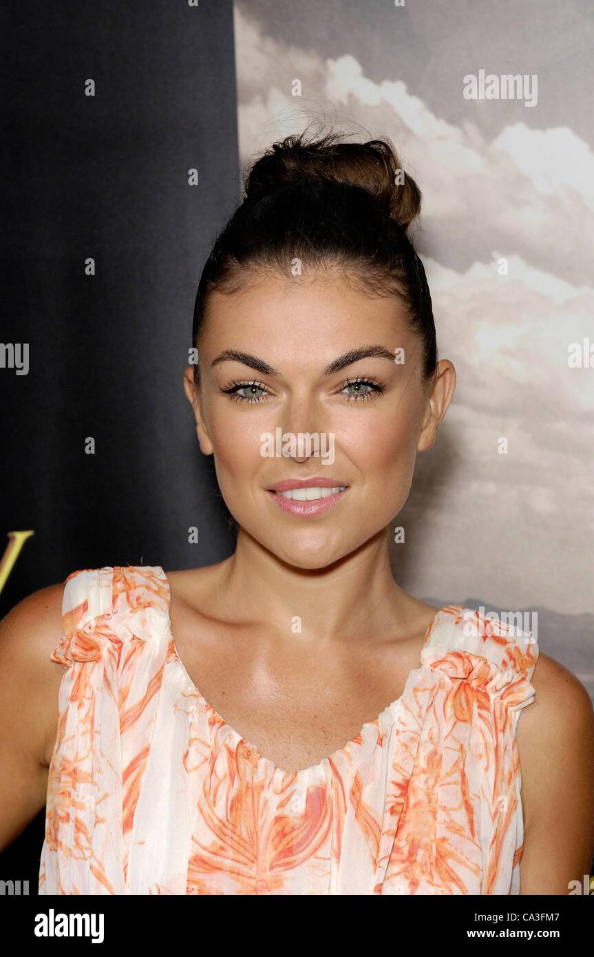 Serinda swan arrivals serinda swan hi-res stock photography and images ...