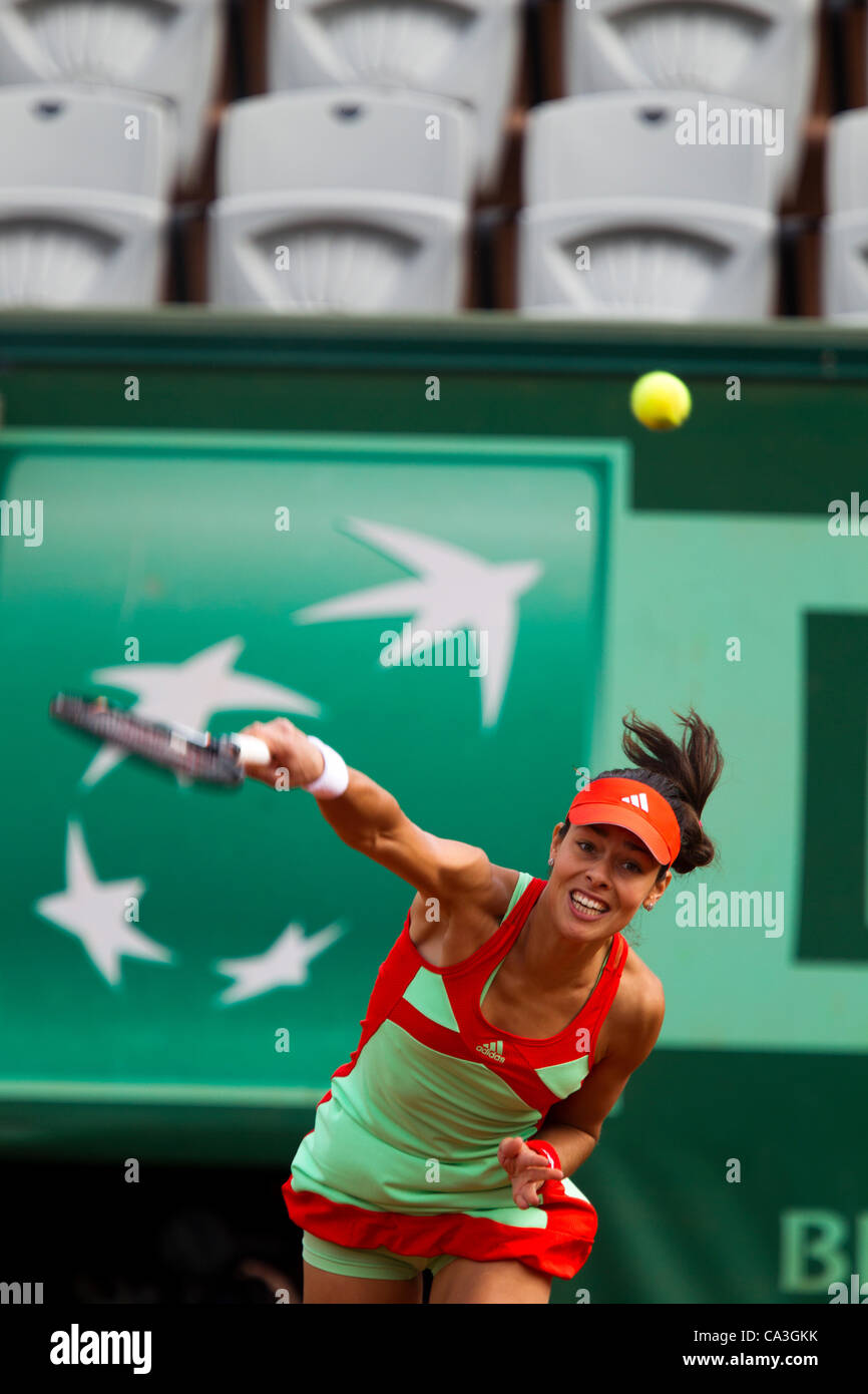 01.06.2012 Paris, France. Ana Ivanovic in action against Sara Errani on ...