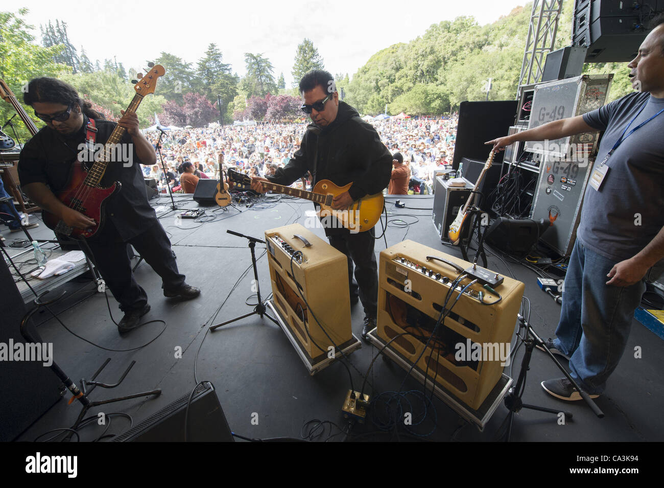 Los Lobos Band High Resolution Stock Photography and Images - Alamy