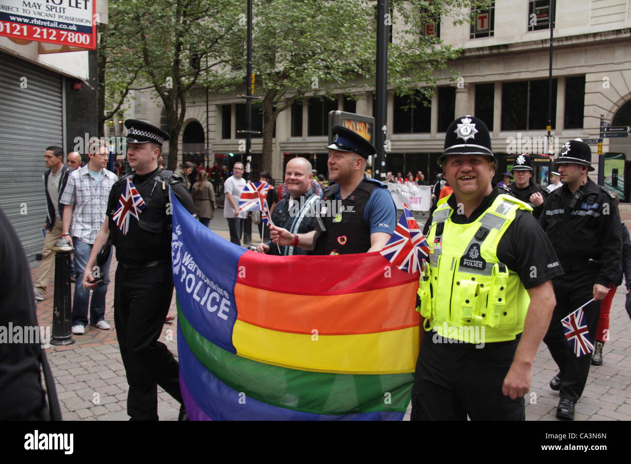 Gay police officers hi-res stock photography and images - Alamy