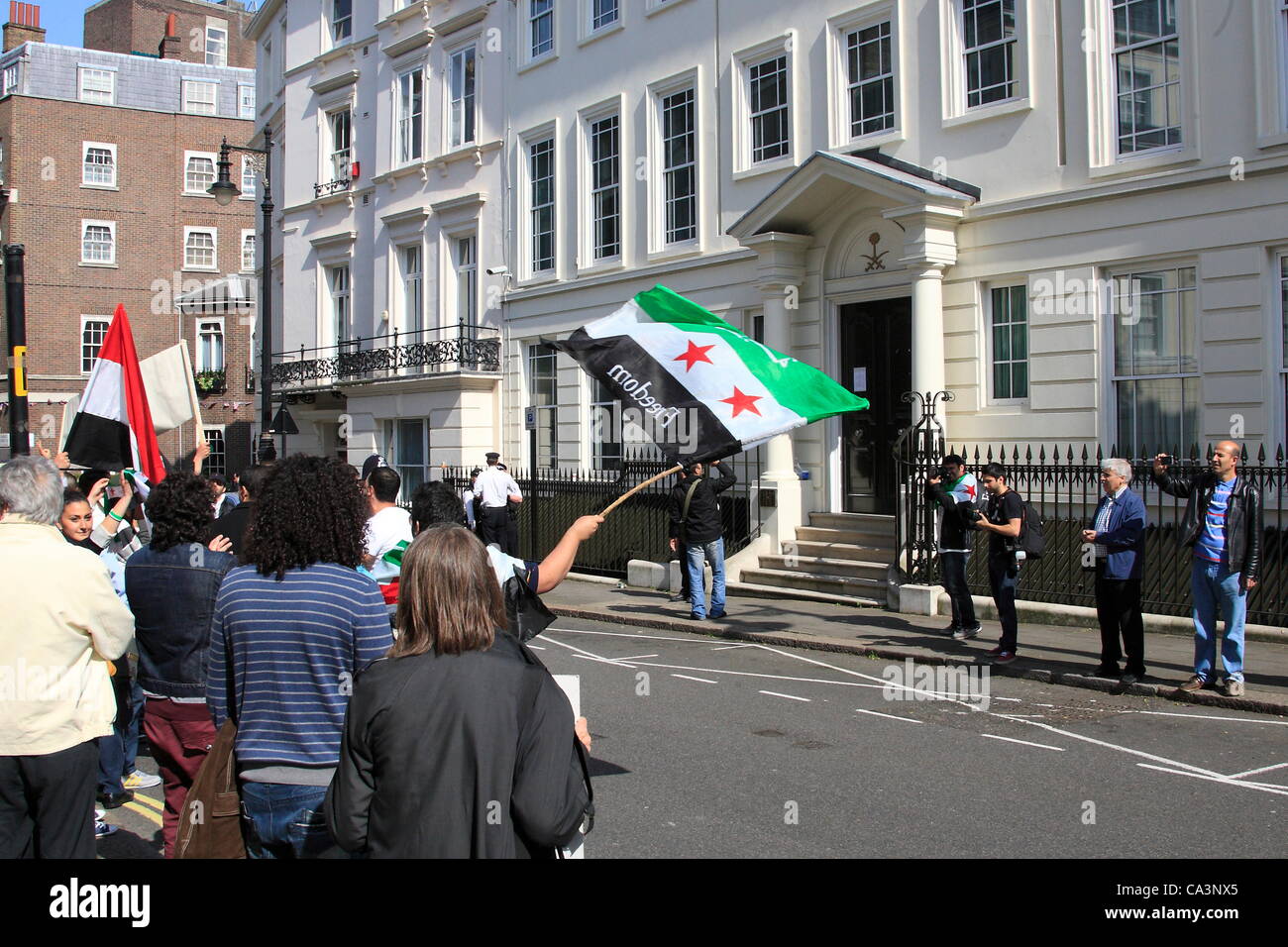 London embassy 2012 saudi hi-res stock photography and images - Alamy