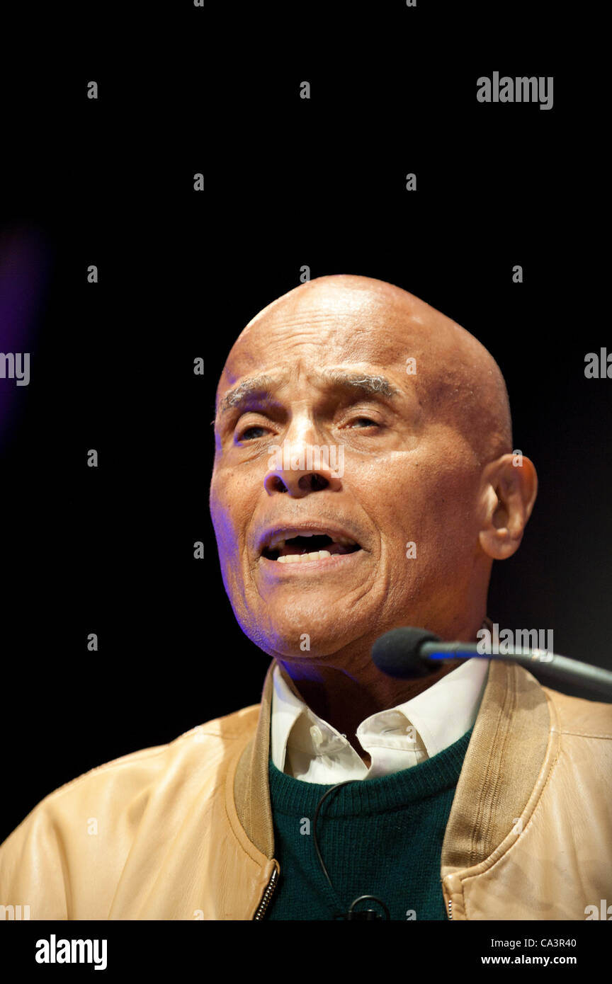 Calypso singer hi-res stock photography and images - Alamy