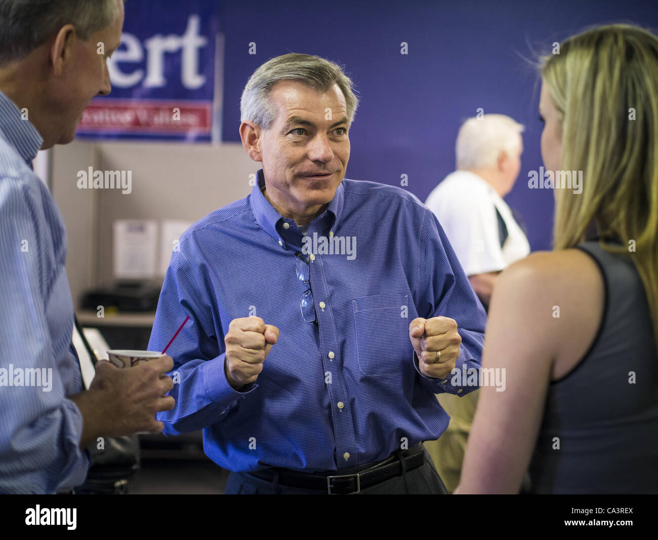 June 2, 2012 - Congressman DAVID SCHWEIKERT (R-AZ) talks to campaign ...