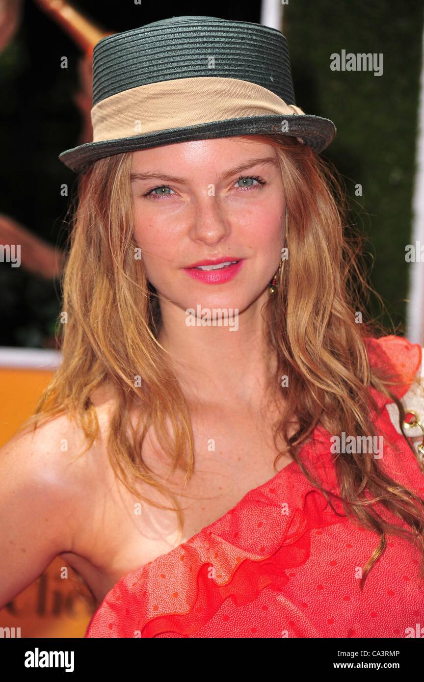 Jessica Perez in attendance for 5th Annual Veuve Clicquot Polo Classic ...