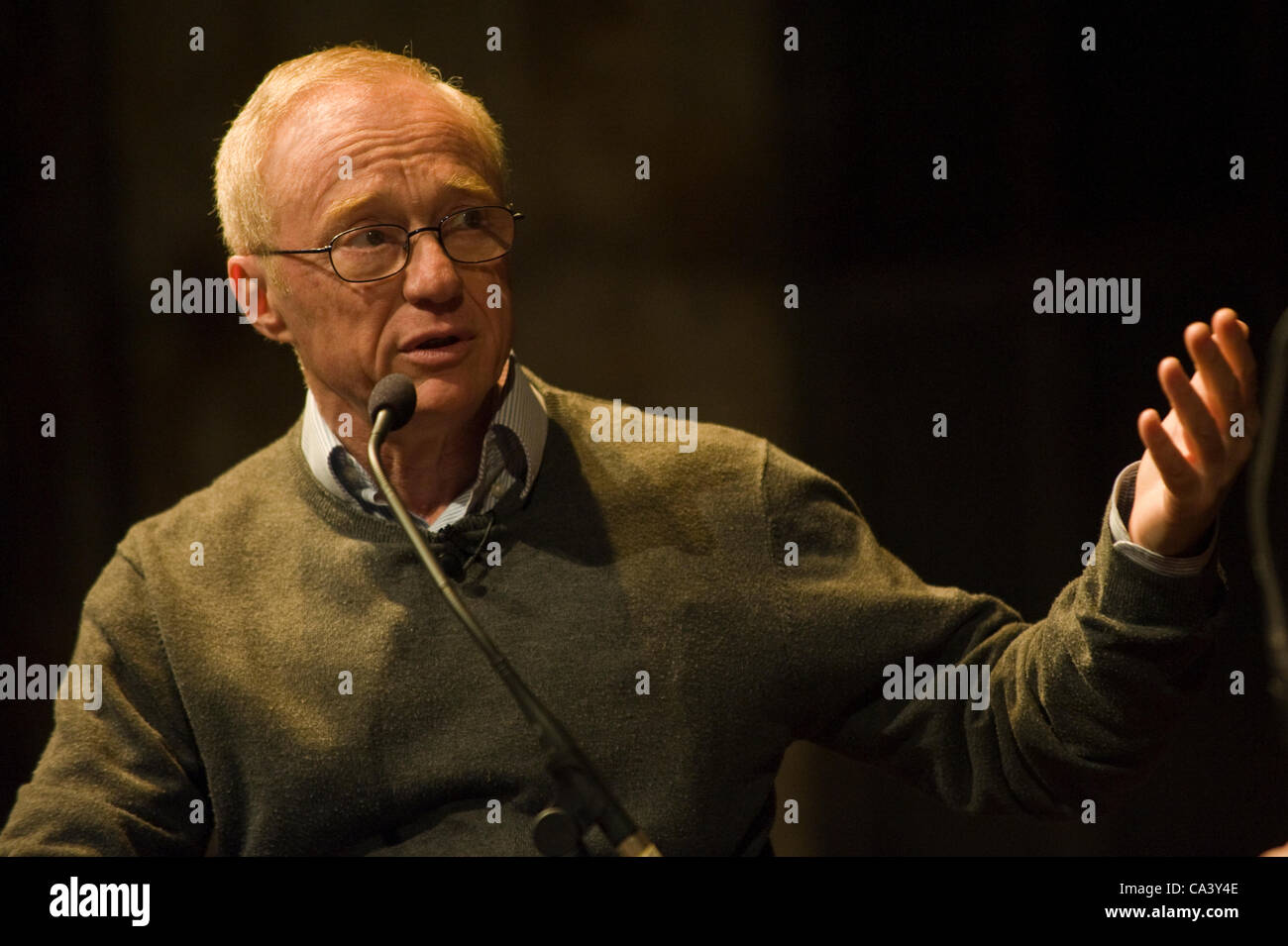 David Grossman, Israeli author, speaking about his novels at The ...