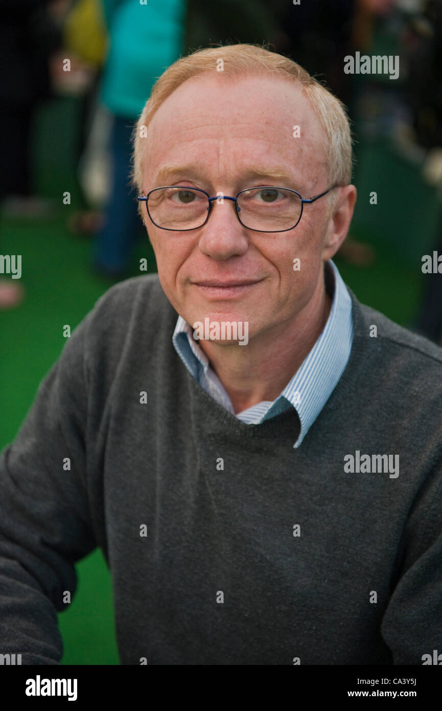 David Grossman, Israeli author, speaking about his novels at The ...