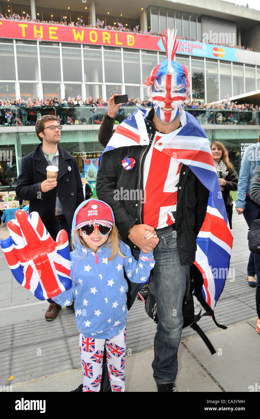 Jubilee pageant pride hi-res stock photography and images - Alamy