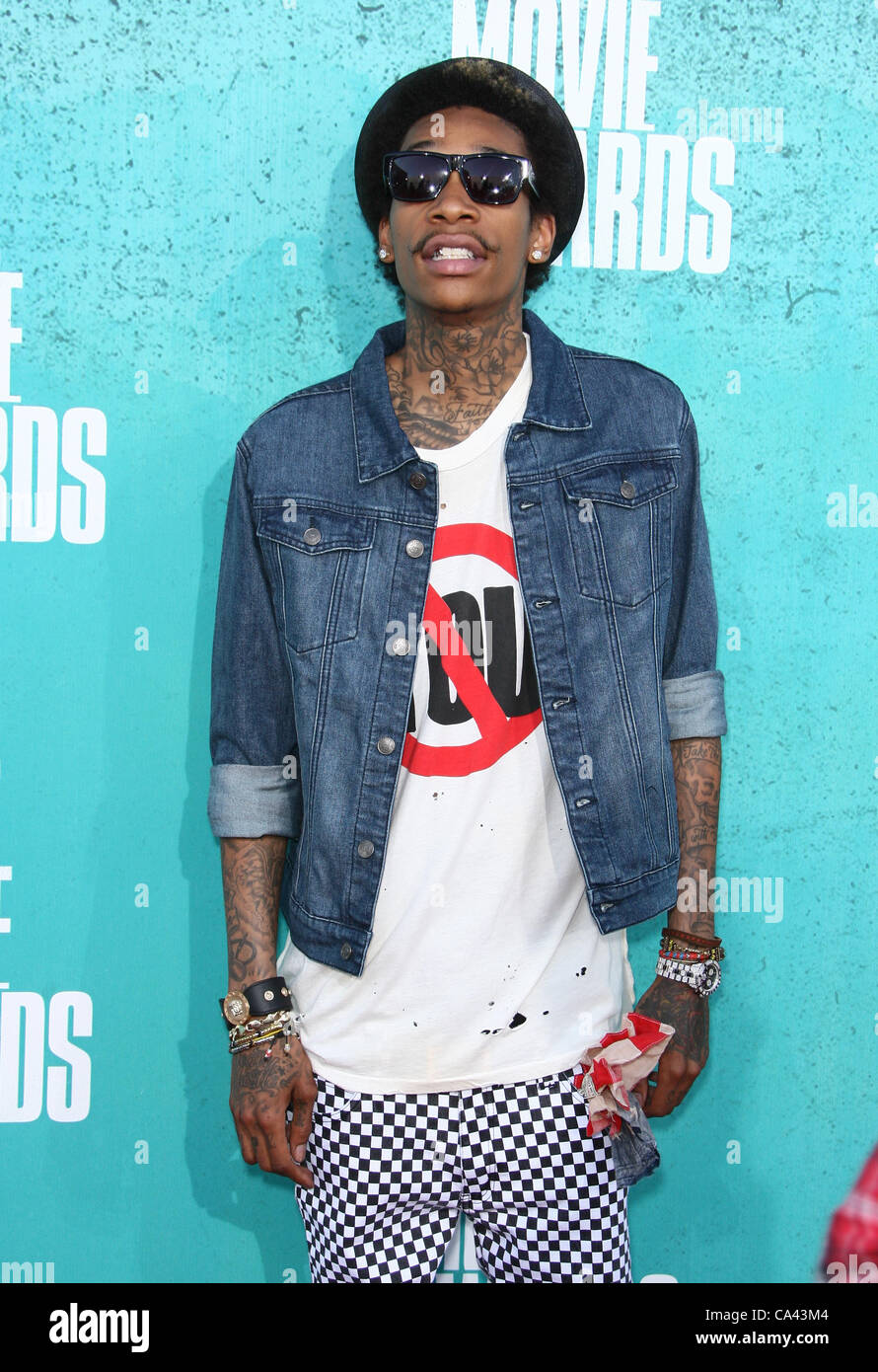 Wiz Khalifa Wearing Toms