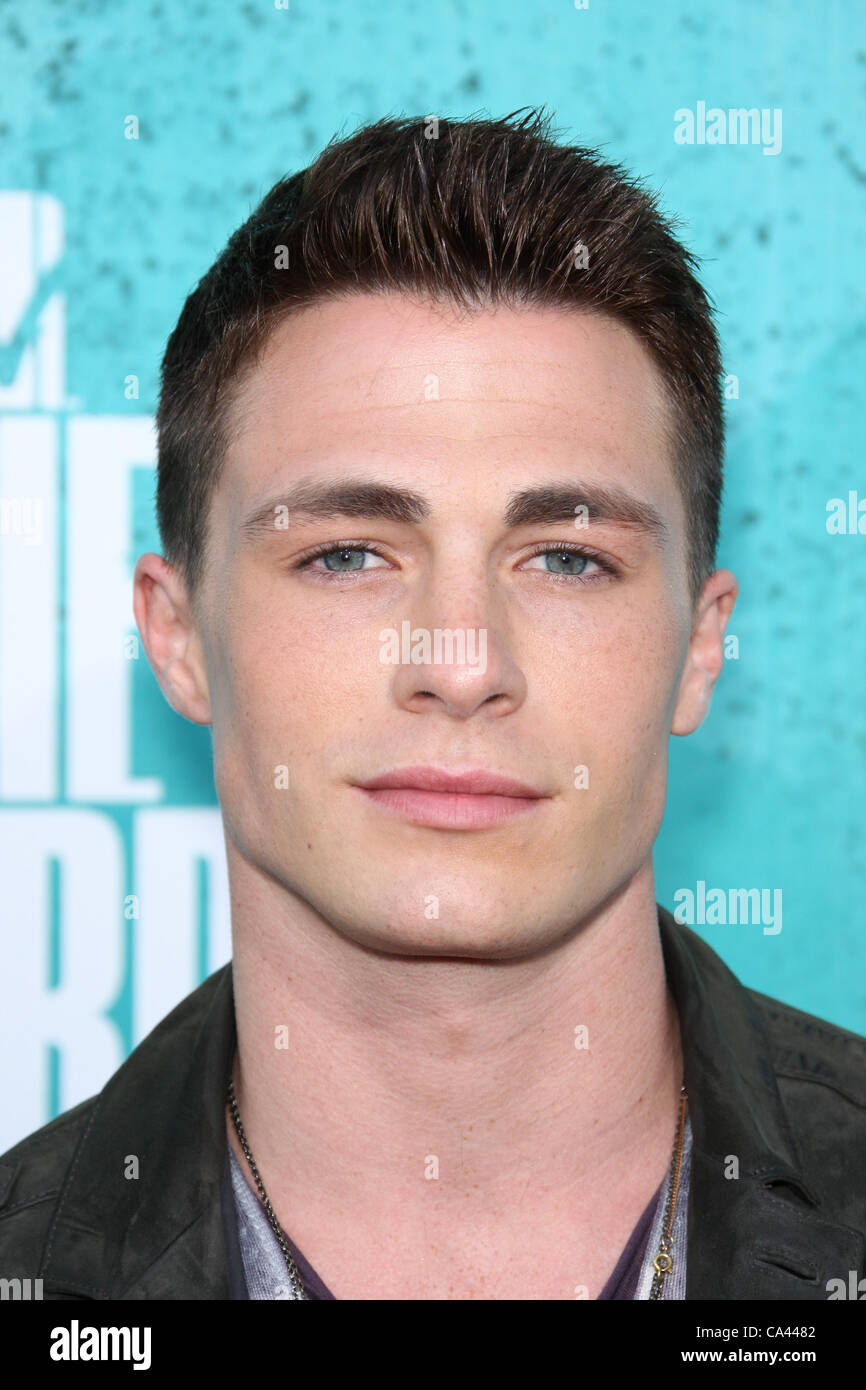 Colton Haynes And Jareth
