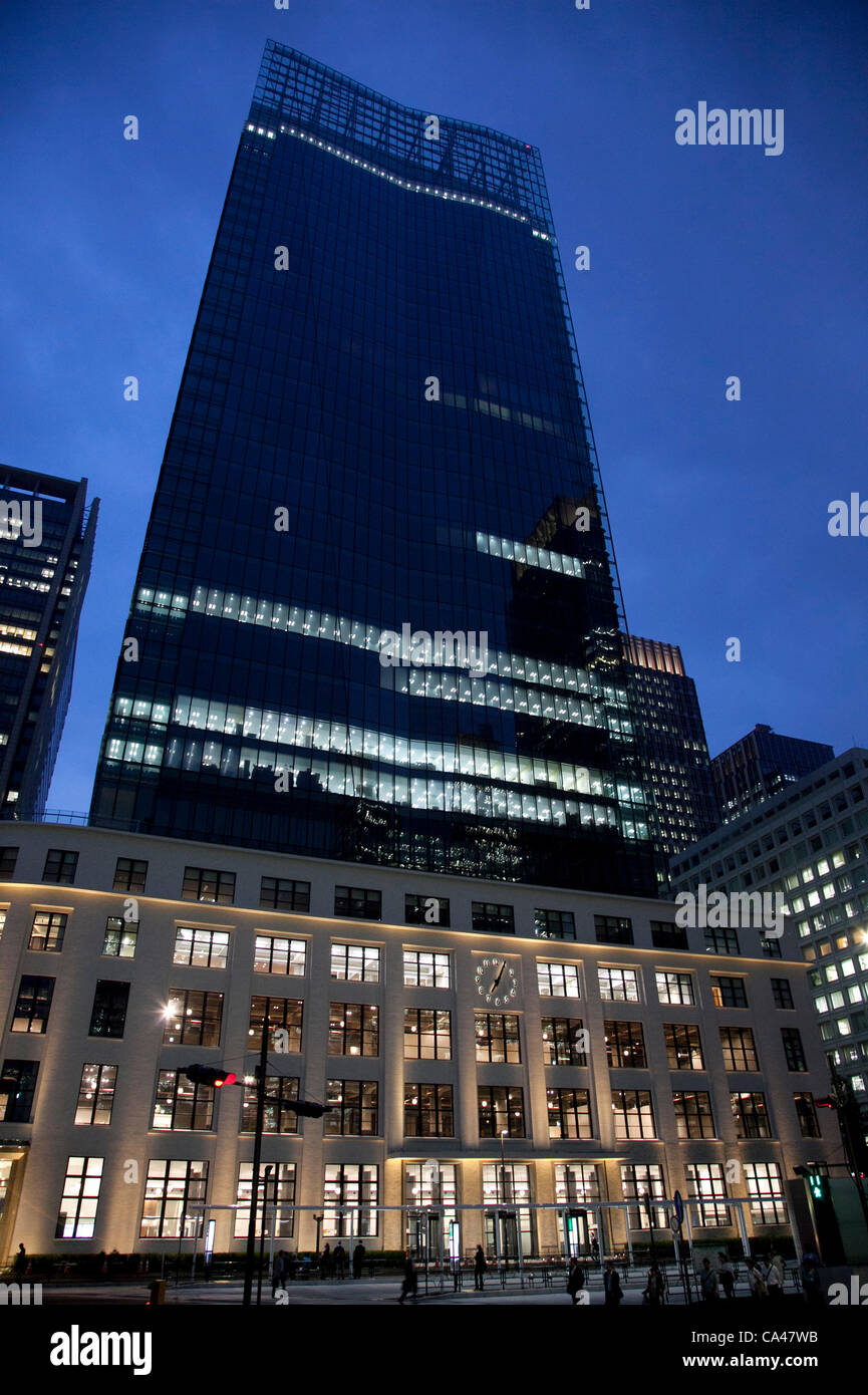 Japan post tower hi-res stock photography and images - Alamy