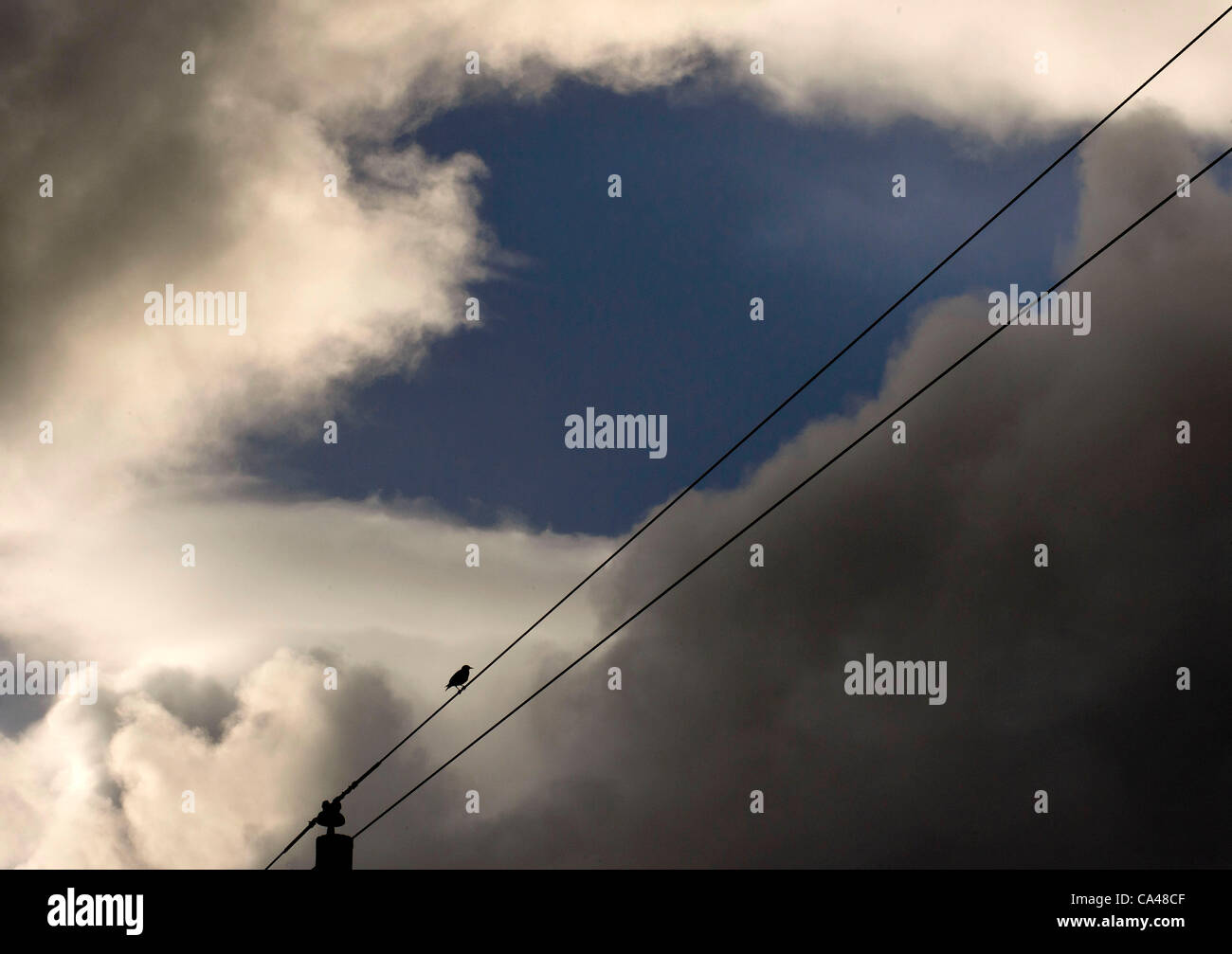 June 4, 2012 - Melrose, Oregon, U.S - Storm clouds hang in the sky as a ...