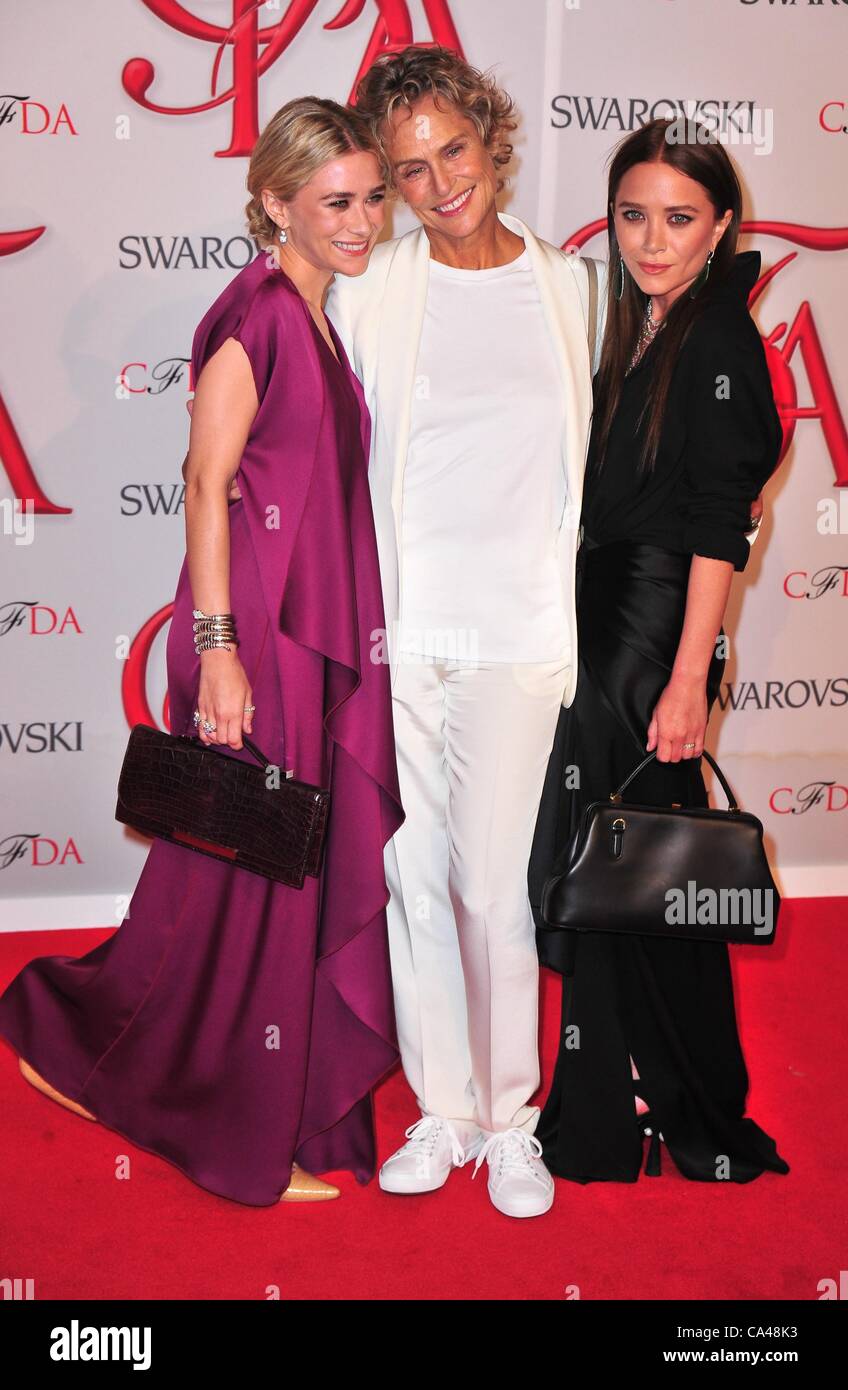 Hutton ashley hi-res stock photography and images - Alamy