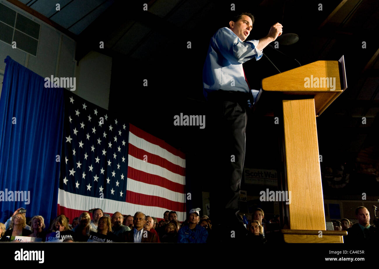 Scott walker hi-res stock photography and images - Alamy