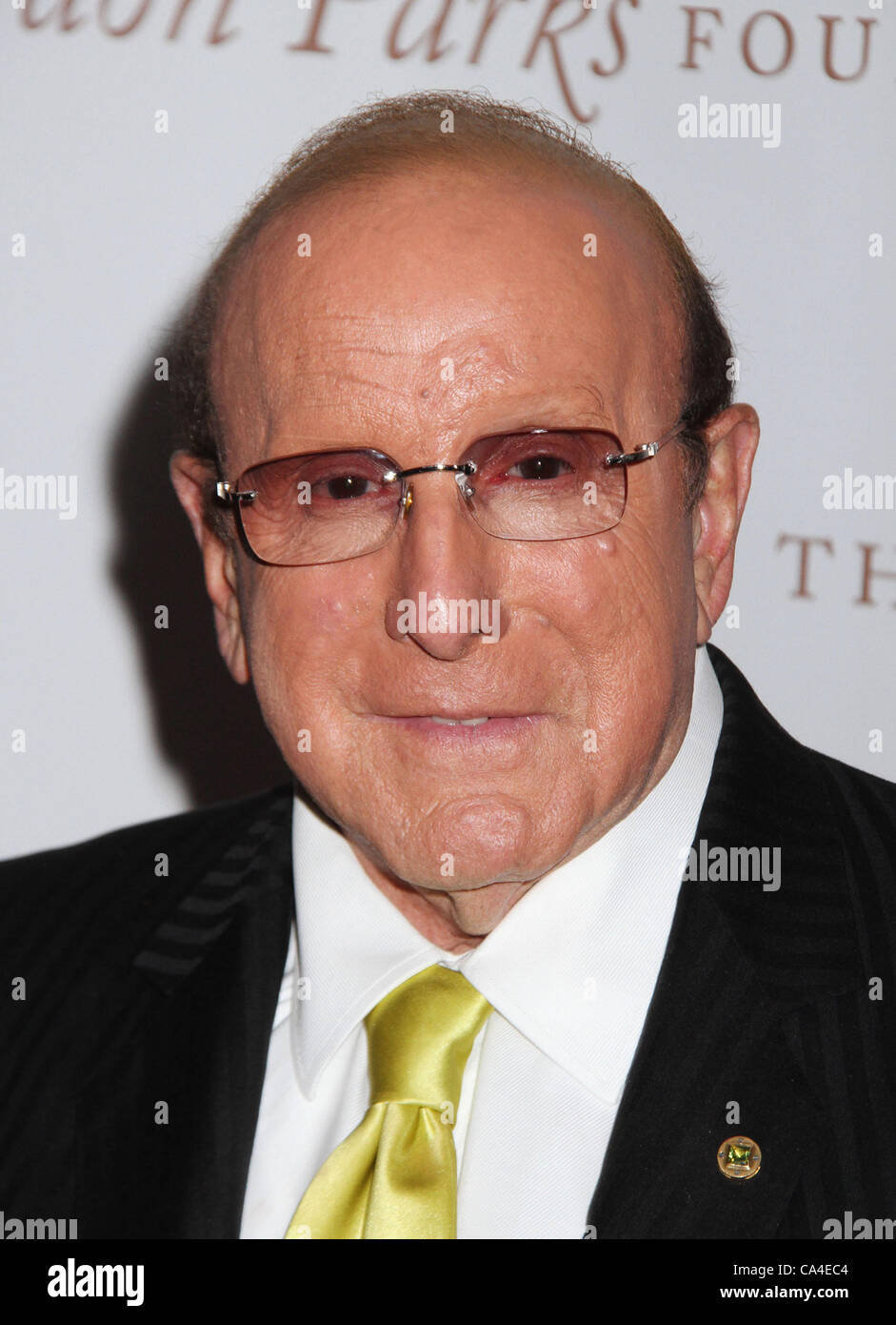 June 5, 2012 - New York, New York, U.S. - CLIVE DAVIS attends the ...