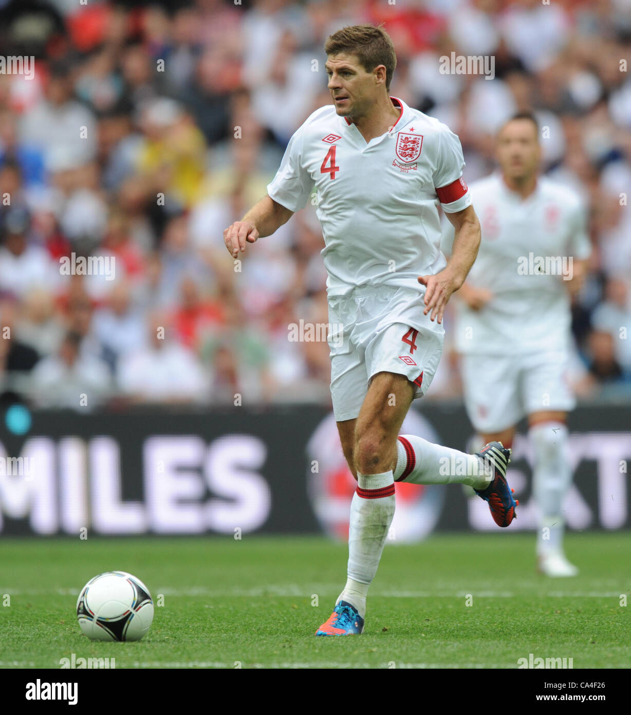 Steven gerrard england hi-res stock photography and images - Alamy