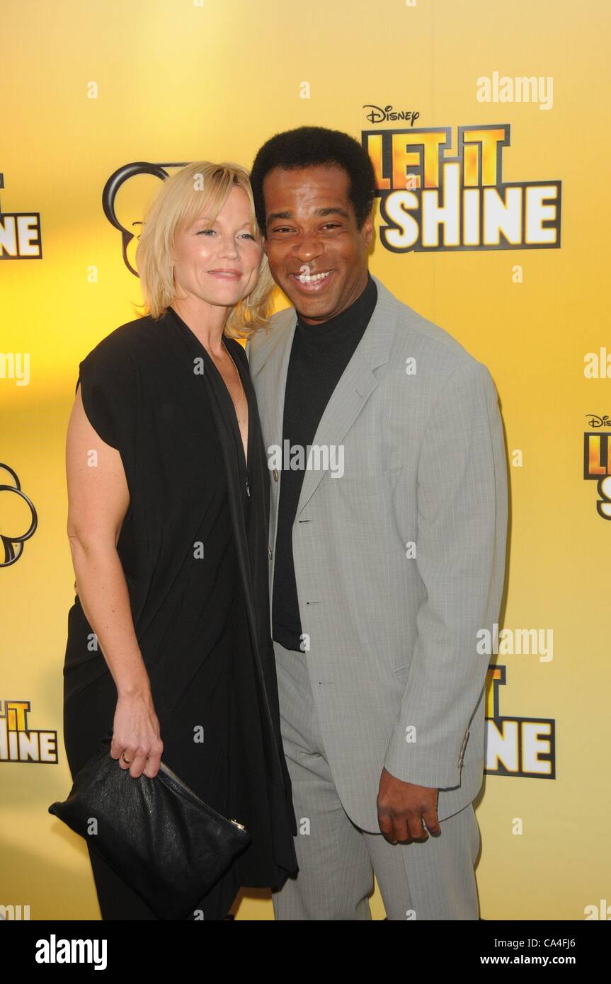 Alex Desert at arrivals for LET IT SHINE Premiere, Directors Guild of ...