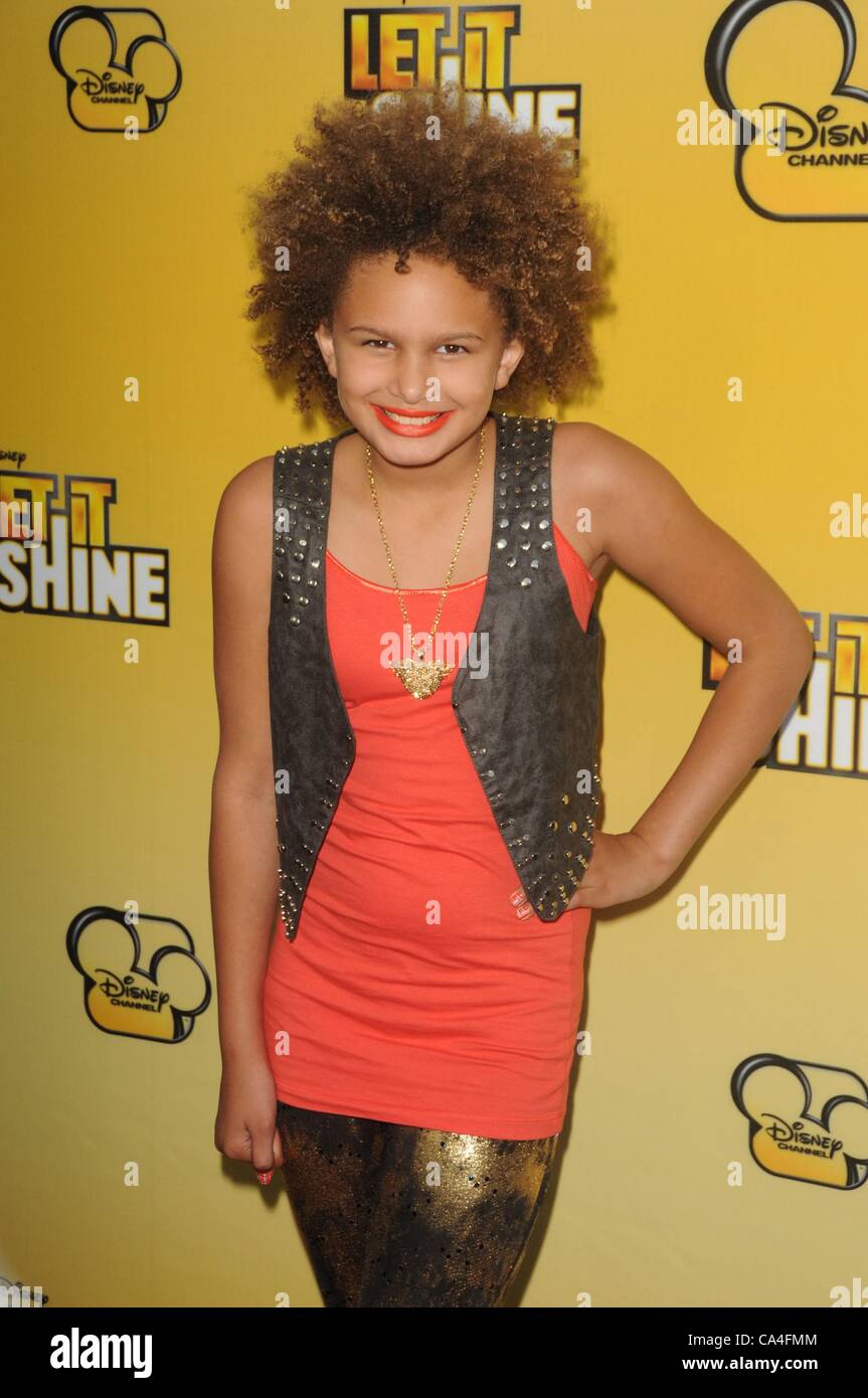 Lela Brown at arrivals for LET IT SHINE Premiere, Directors Guild of ...