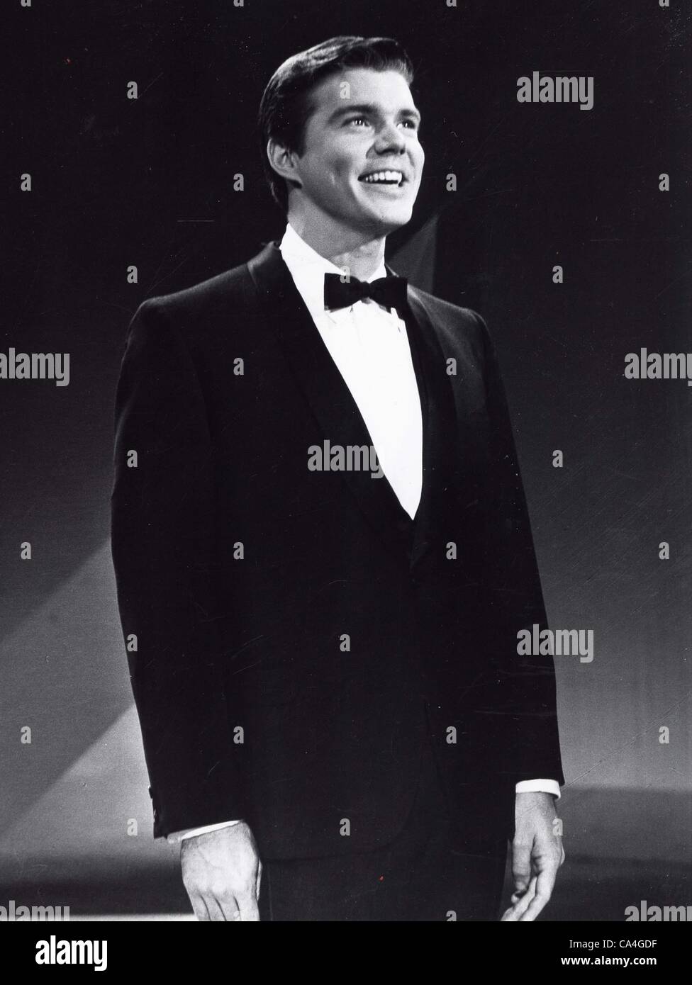 JOHN DAVIDSON.Supplied by Photos inc.(Credit Image: Â© Supplied By ...