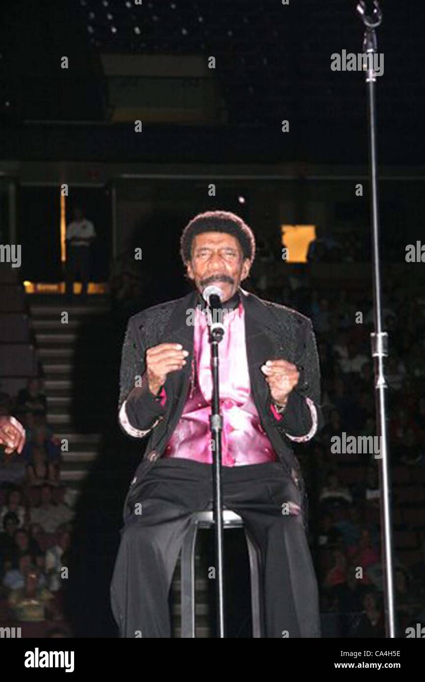 Herb Reed concert 06-12-2010.(Credit Image: Â© Mark Kasner/Globe Photos ...